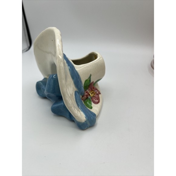 Accents | Porcelain Brayton Laguna Pottery Bonnet Easter Vintage 1943 ...